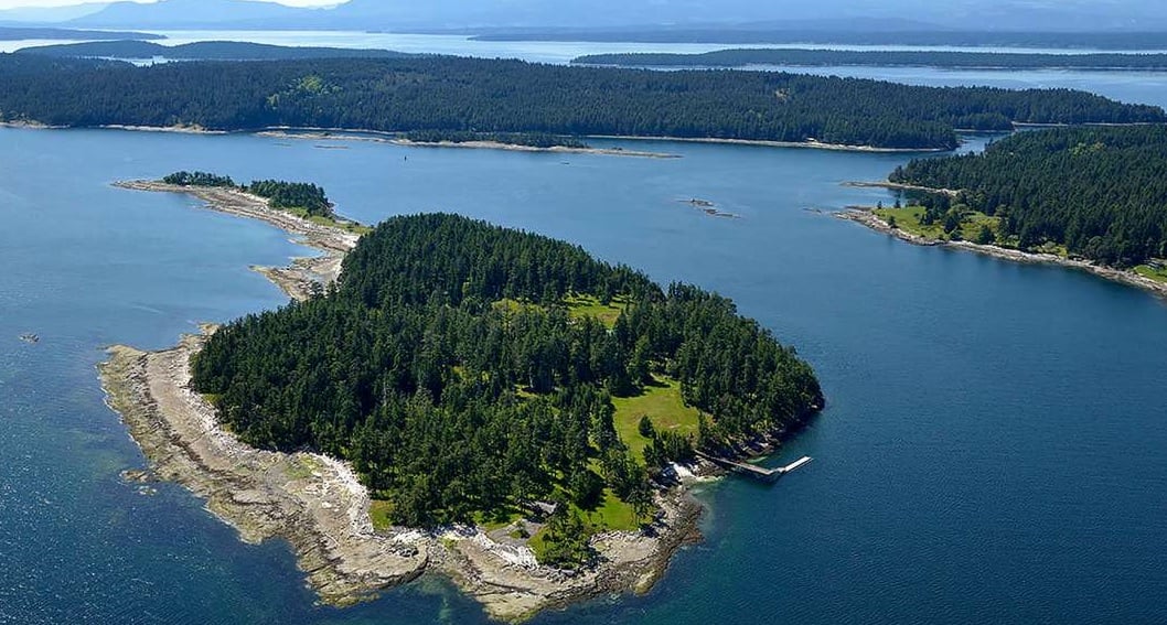 Secluded Cabins You Can Rent On Private Islands In British Columbia
