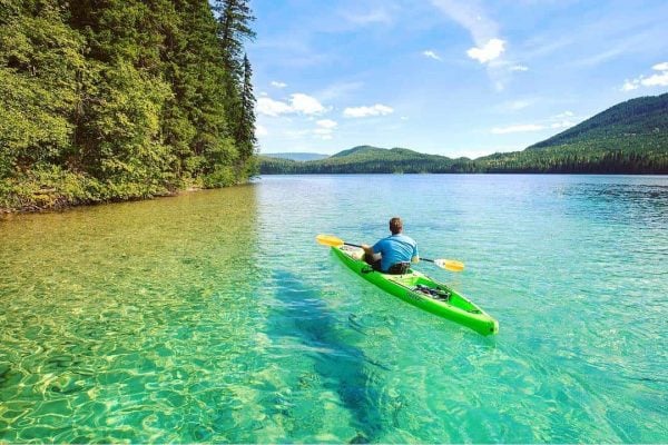 This Secret Lake In BC Looks Like A Caribbean Paradise
