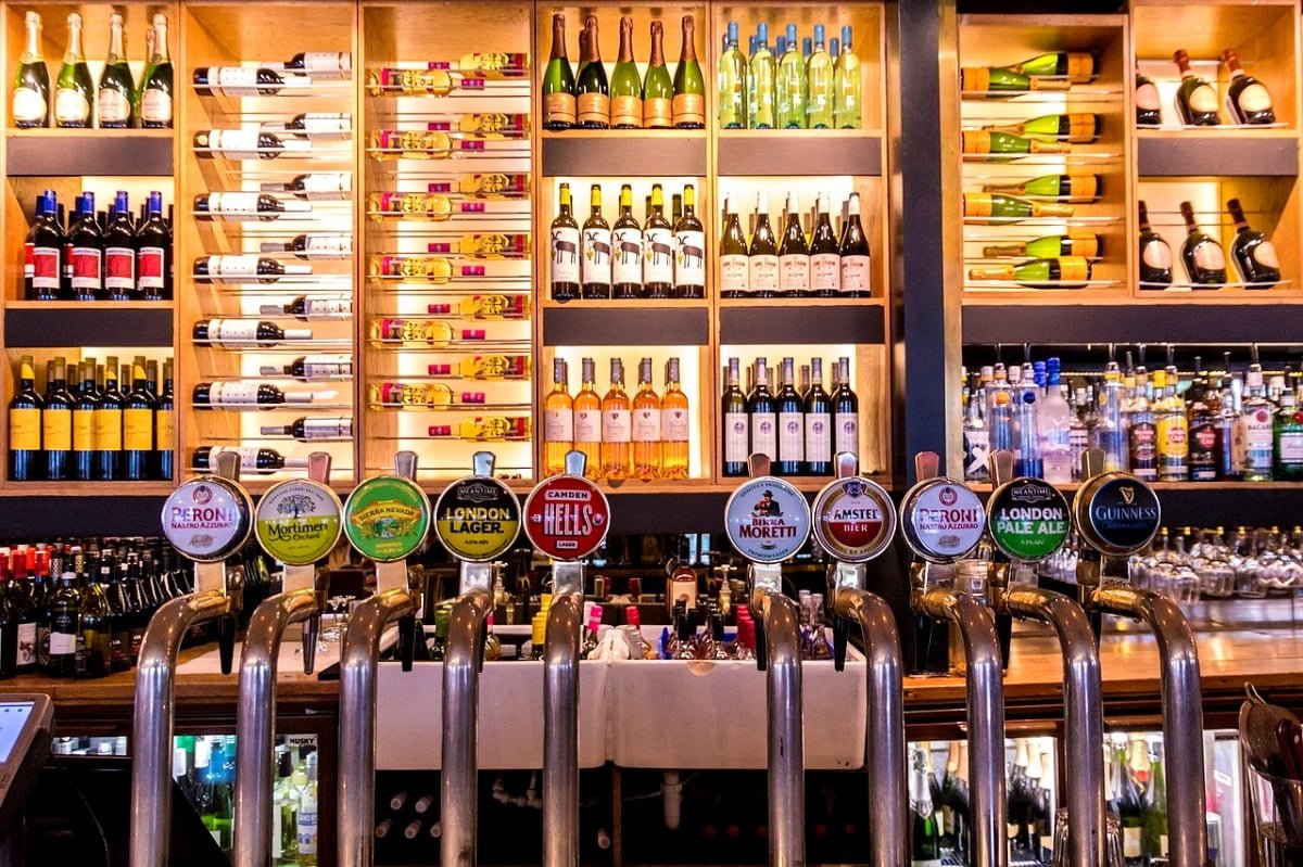Grab A Pint At The Best Late Night Breweries In Vancouver