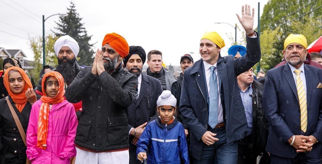 Justin Trudeau Attended The Vancouver Vaisakhi Parade (PHOTOS)