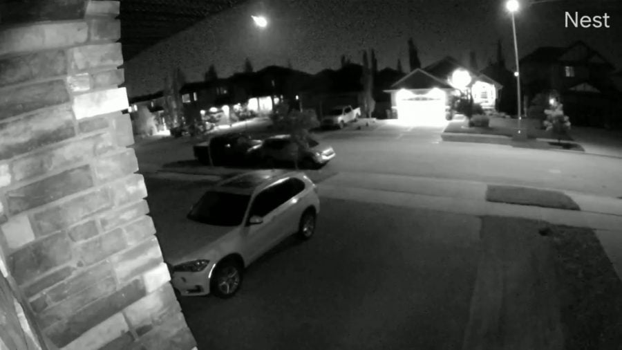 Security Cameras In Alberta Catch Footage of Meteorite (VIDEOS)