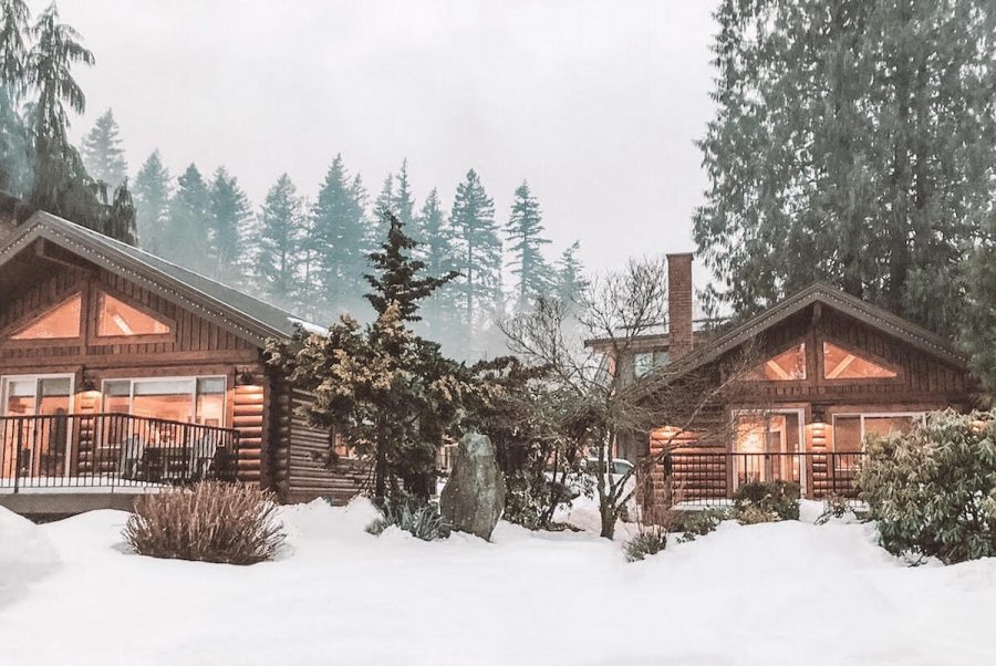 9 Cozy Cabins In BC You Must Curl Up In This Winter