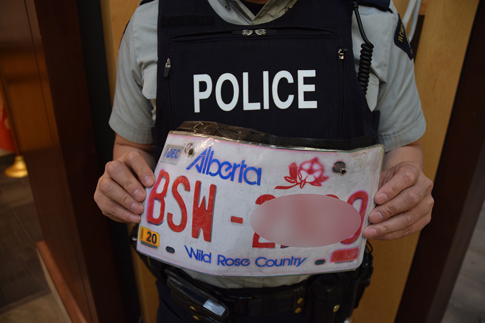 RCMP is Searching for Driver With "Hilariously Bad" Fake License Plate