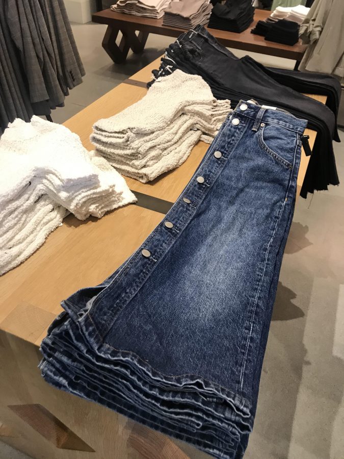 Aritzia Opened An 8,000 sq-ft Store At McArthurGlen Outlet (PHOTOS)