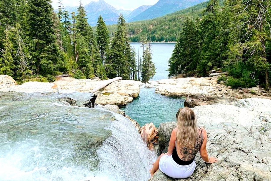 Take A Road Trip To British Columbia's Most Beautiful Lakes