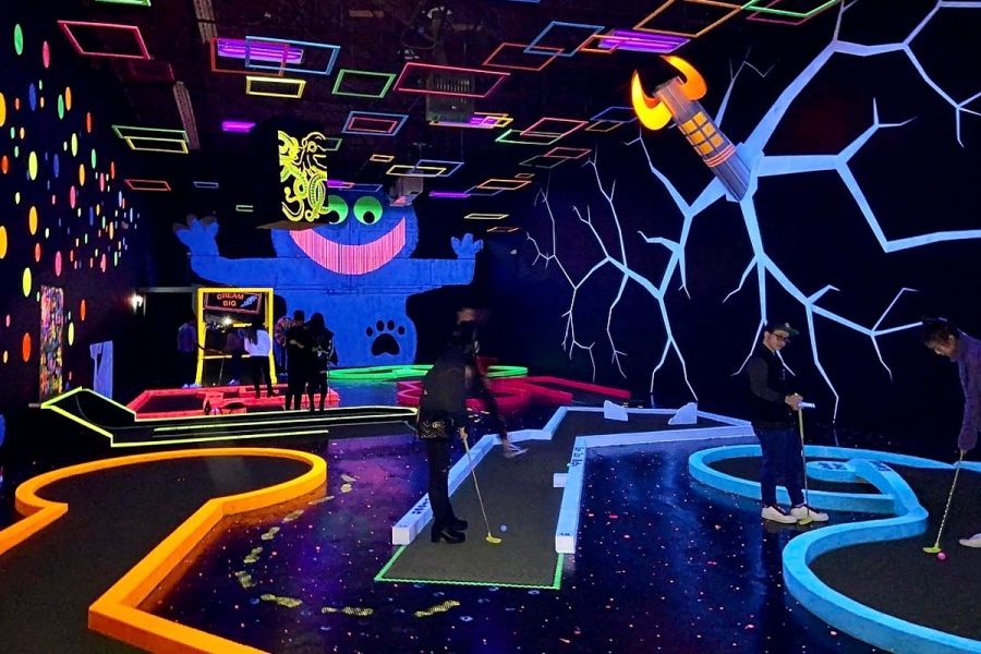 5 Fun Mini Golf Courses In Vancouver for Family Days and Date Nights