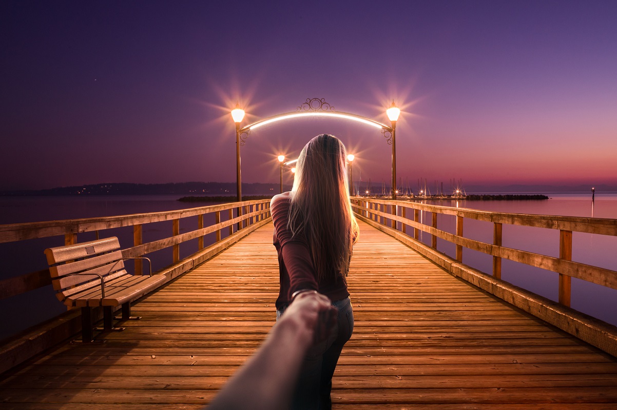 7 Metro Vancouver Spots To Go On A Romantic Seaside Walk