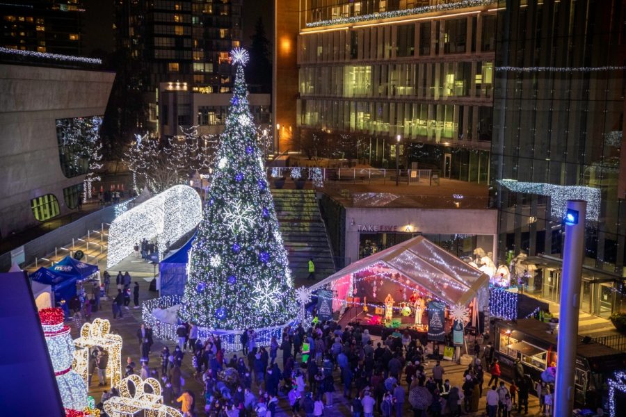Dazzling Displays to Walk/Drive-By in Surrey & Delta This Holiday Season