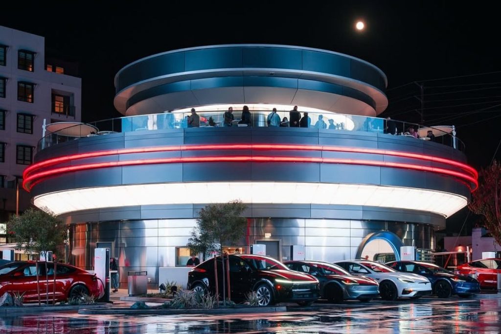 Tesla Is Opening Retro Diners And They Could Come To Vancouver