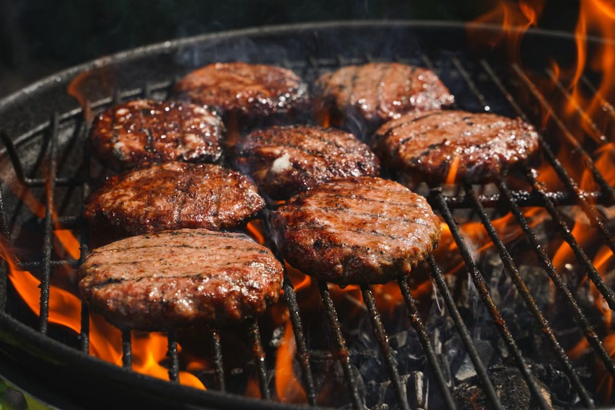 No Name Brand Burgers Recalled Due To E.coli Contamination